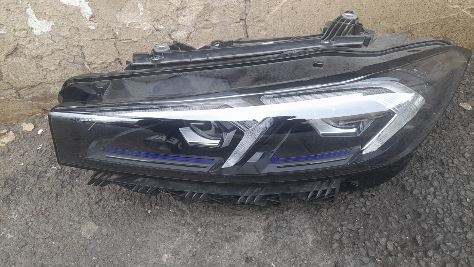 Bmw 3-series G20- G21 headlight